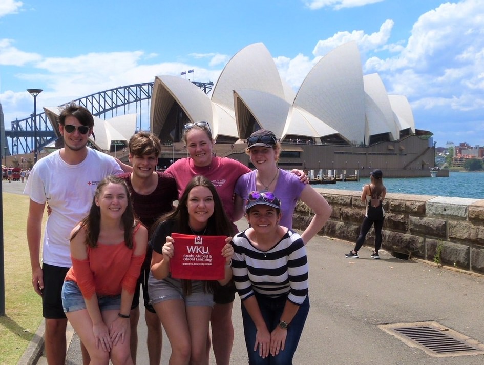 Australia Highlights - Small World Journeys